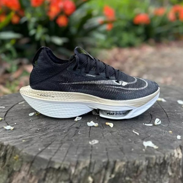 Carbon Plated Running Shoes- Leading Brands — Blue Mountains Running ...